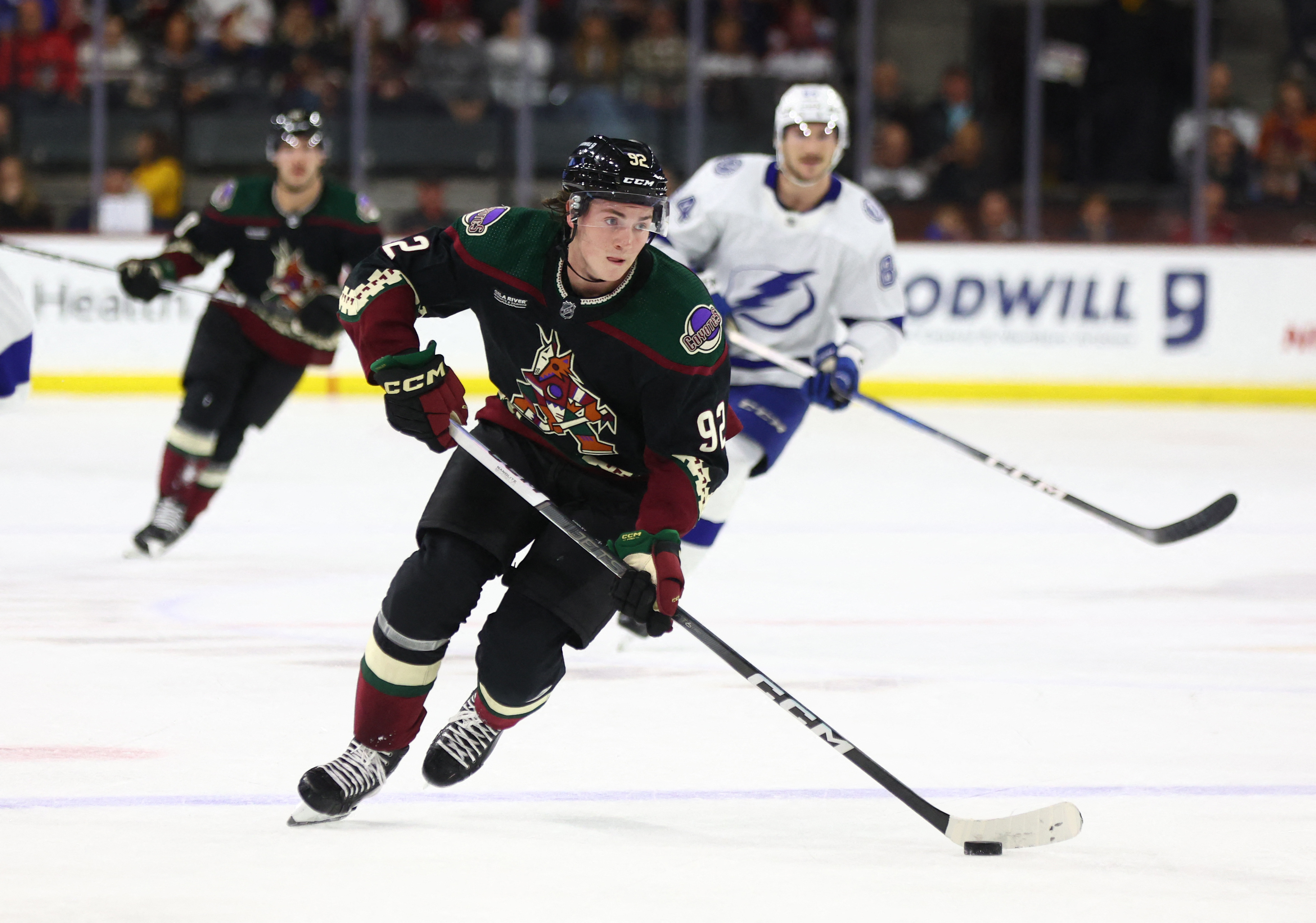 Michael Carcone scores twice as Coyotes trip Lightning | Reuters