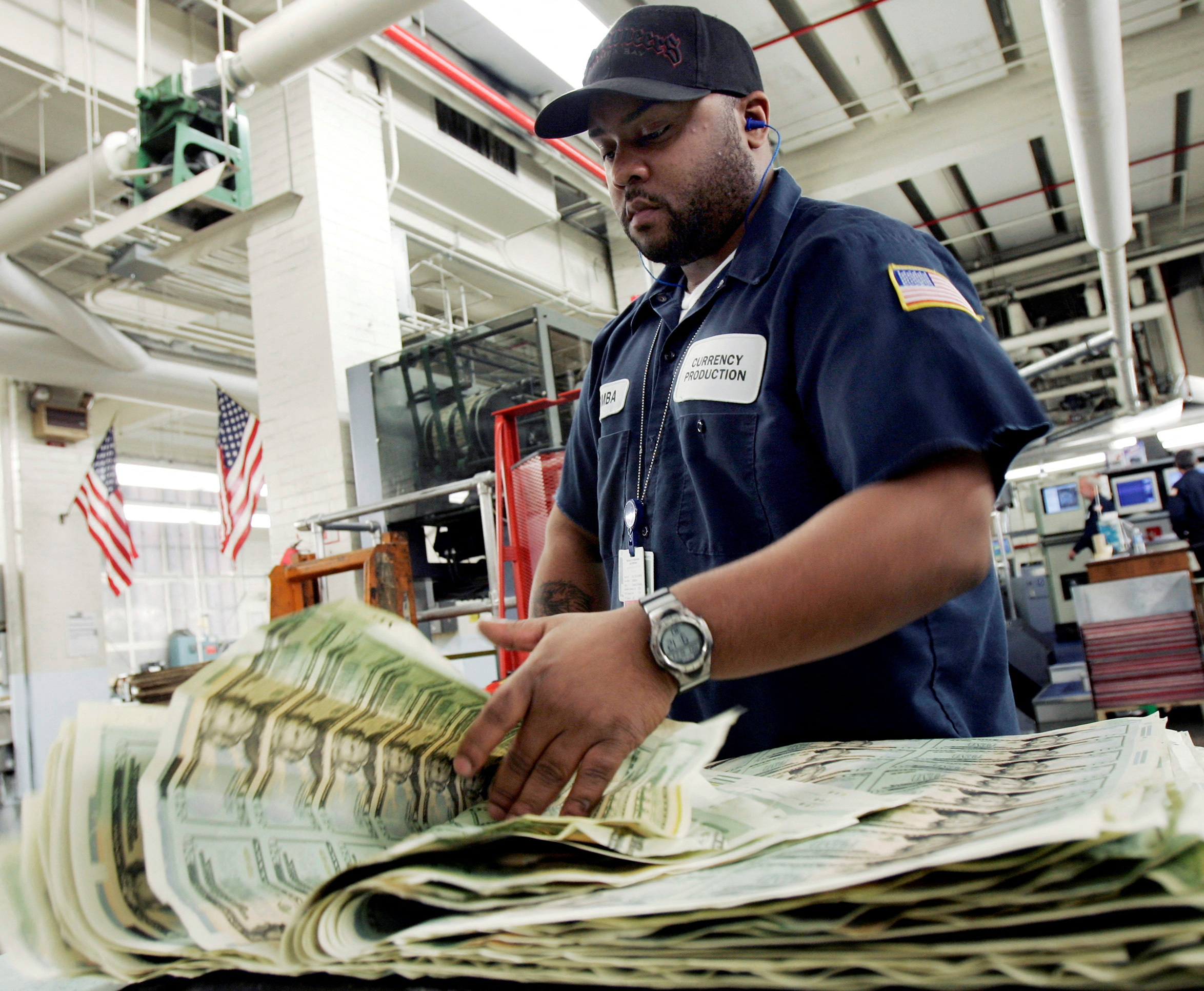 Debt ceiling deal ignores US debt time bomb | Reuters