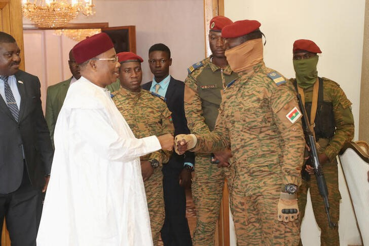 Burkina Faso military leader commits to predecessor's transition ...
