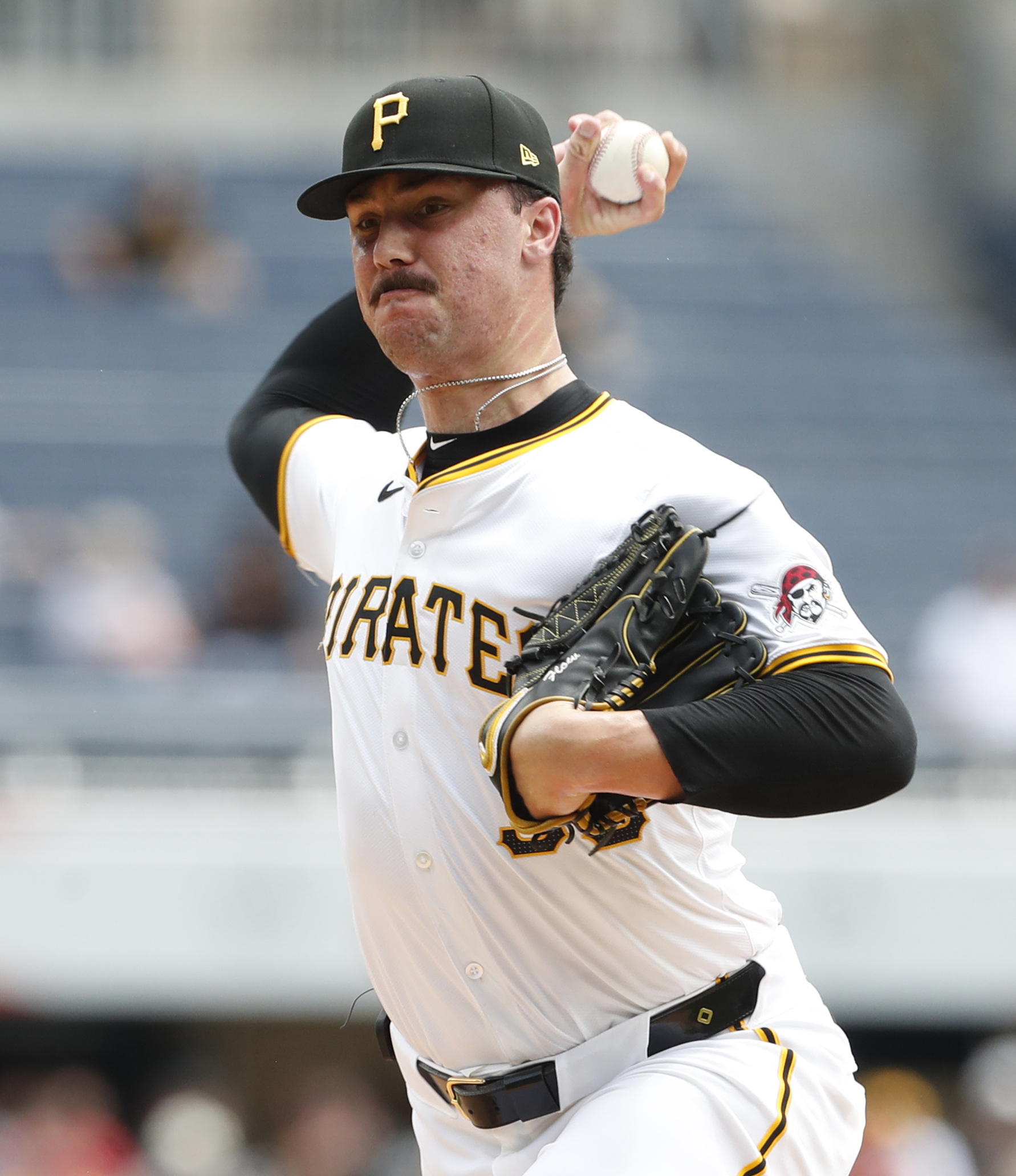 Brett Wisely caps comeback as Giants stun Pirates | Reuters