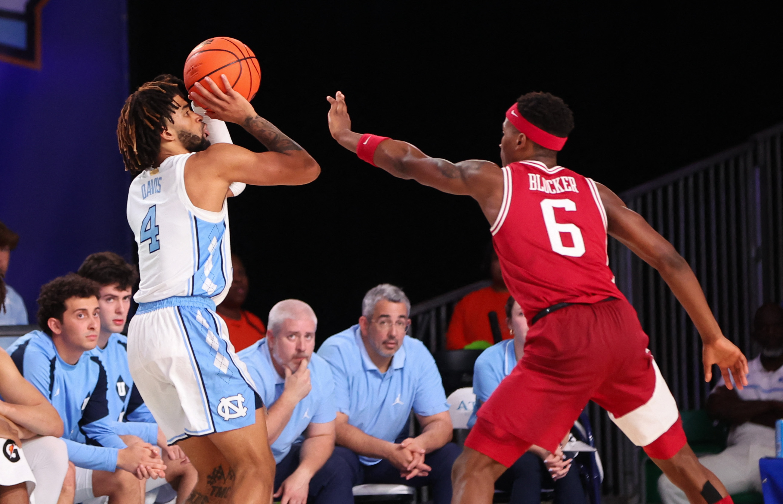 RJ Davis paces No. 14 North Carolina past No. 20 Arkansas | Reuters