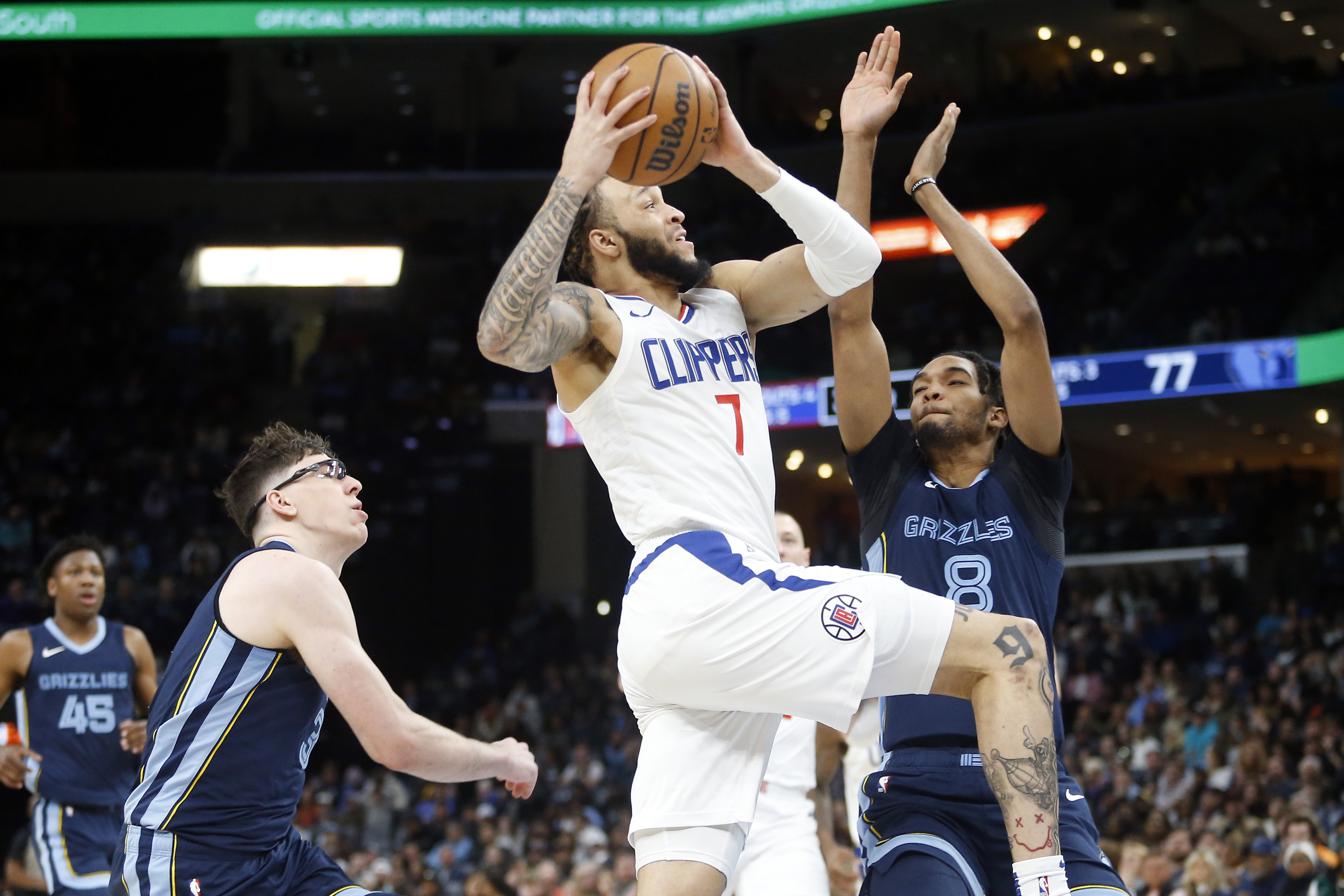 Paul George (37 points), Clippers rout undermanned Grizzlies | Reuters