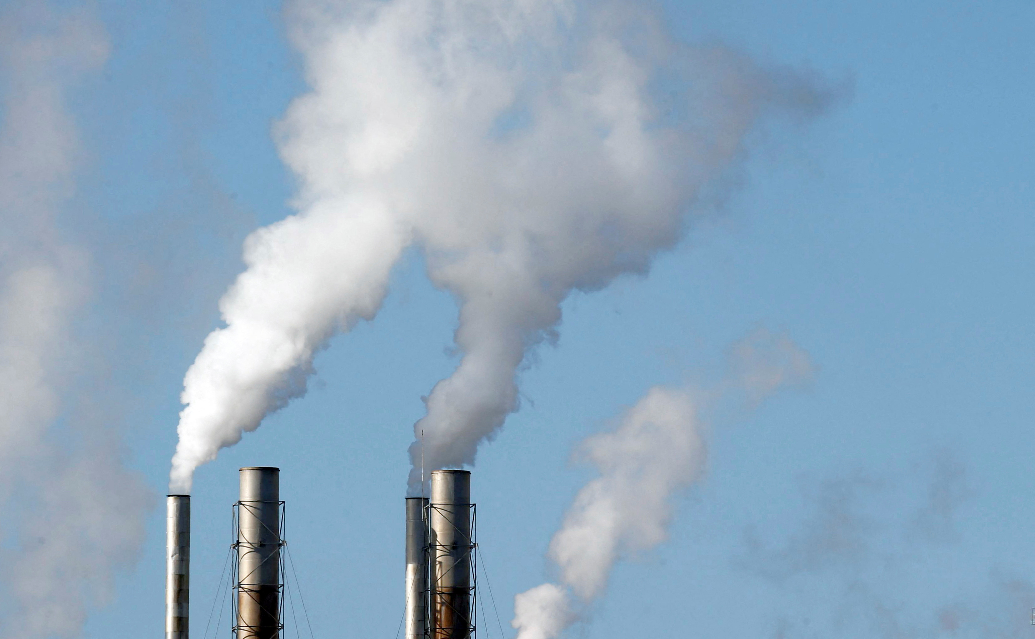 Packaging firm Smurfit Kappa says worst is over as volume growth ...