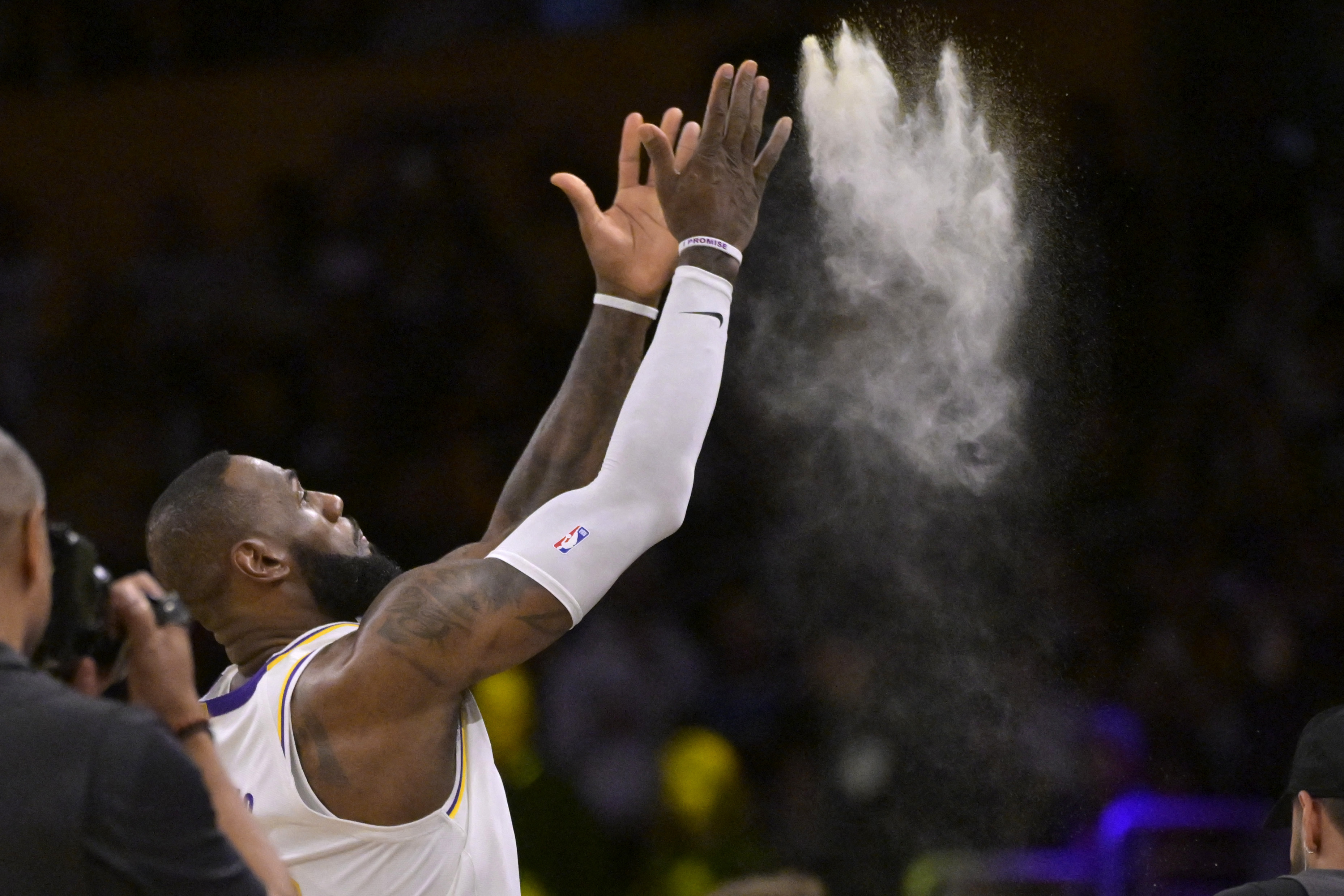 Lakers score season-best 150 points in win over Pacers | Reuters