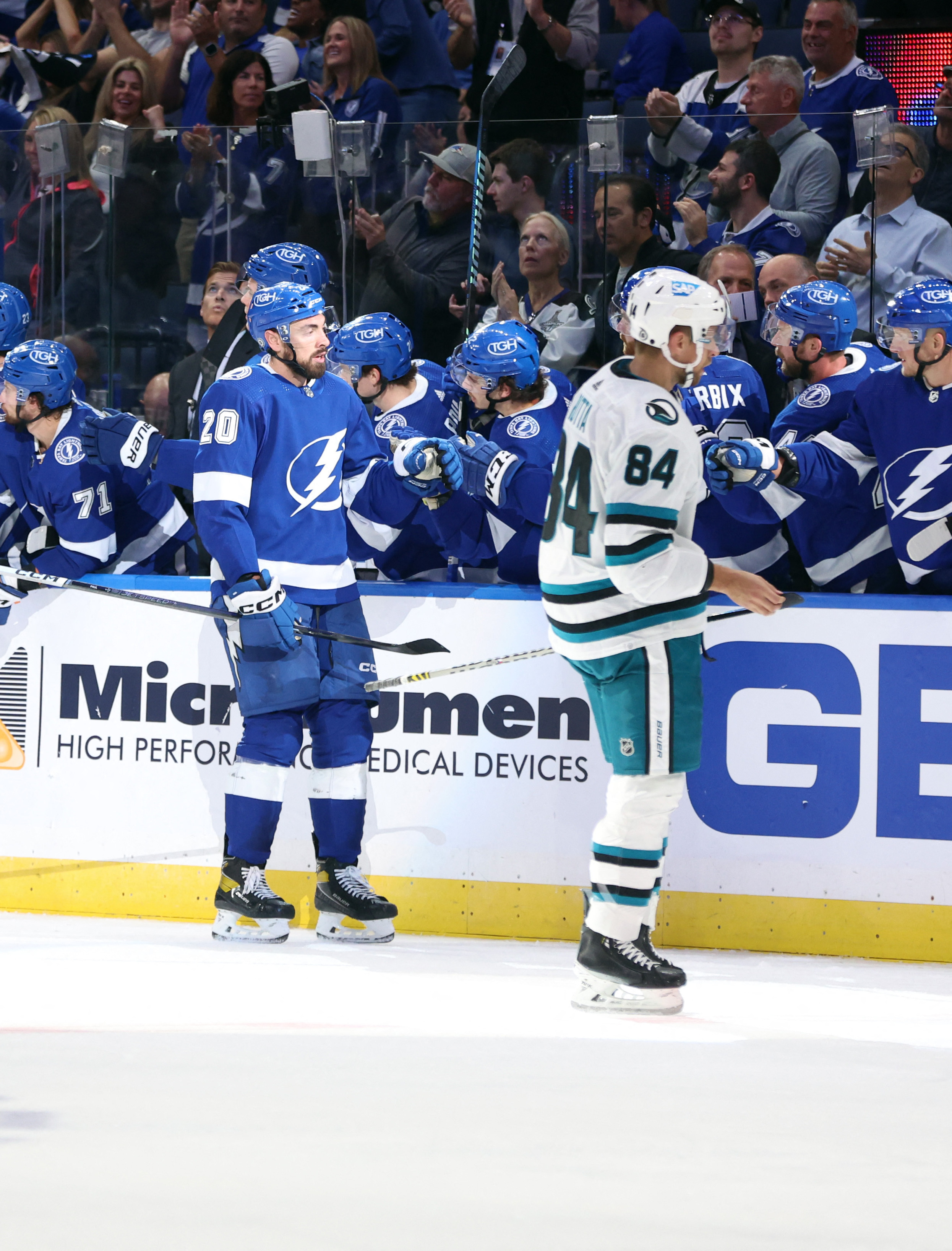 Lightning's second straight shutout keeps Sharks winless | Reuters