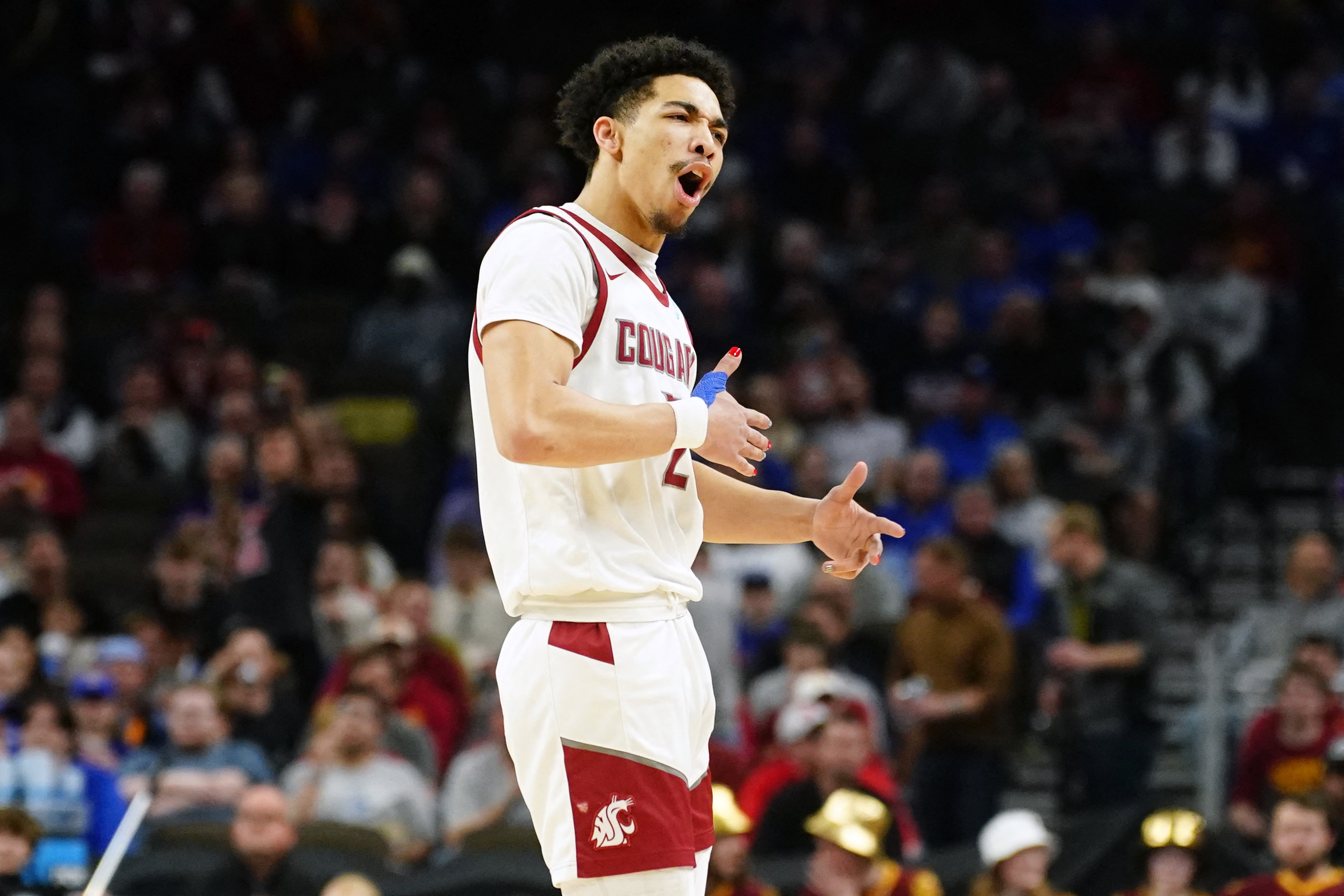 Isaac Jones scores 20 as Washington State rallies past Drake | Reuters