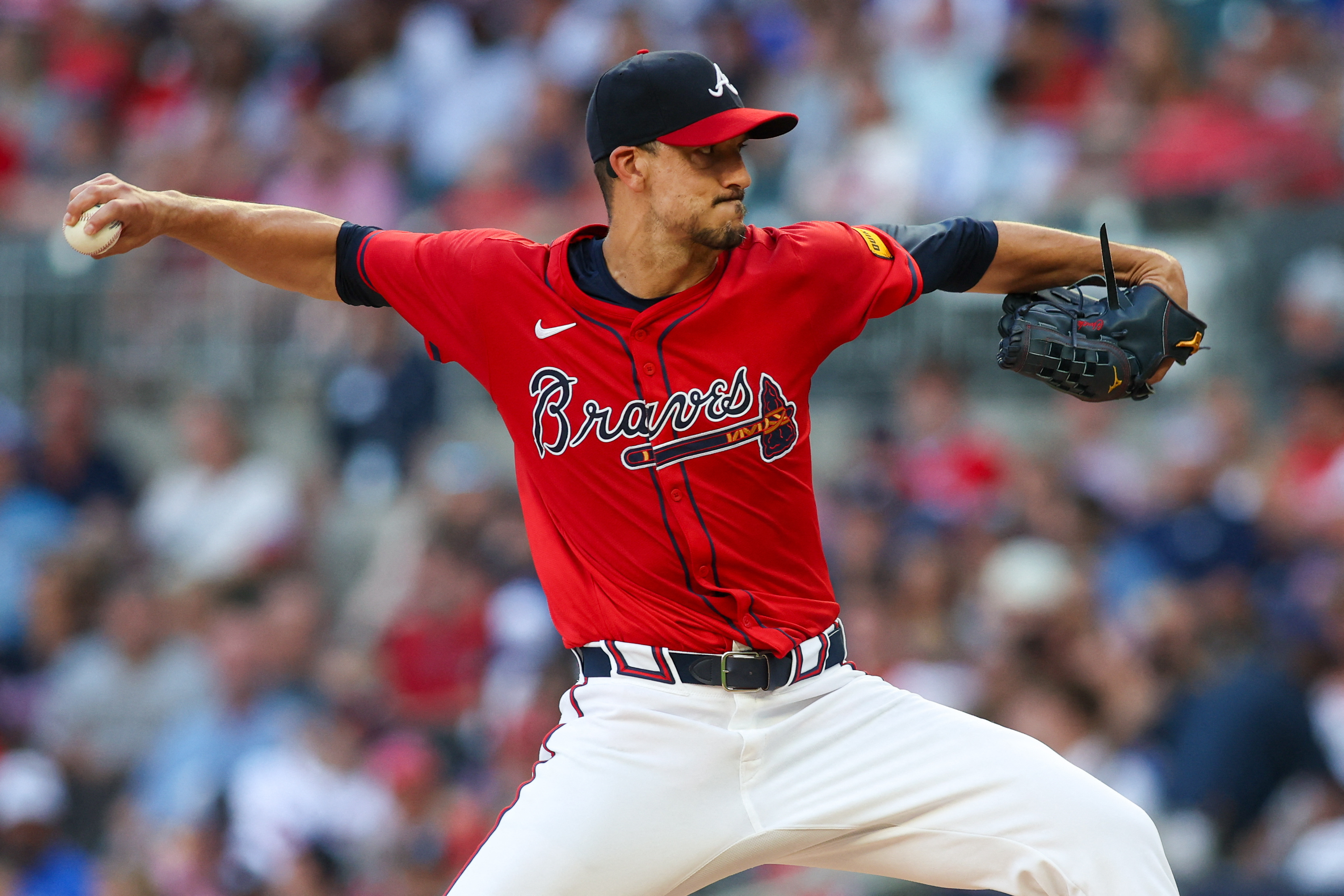 Charlie Morton, Braves cruise past Pirates | Reuters