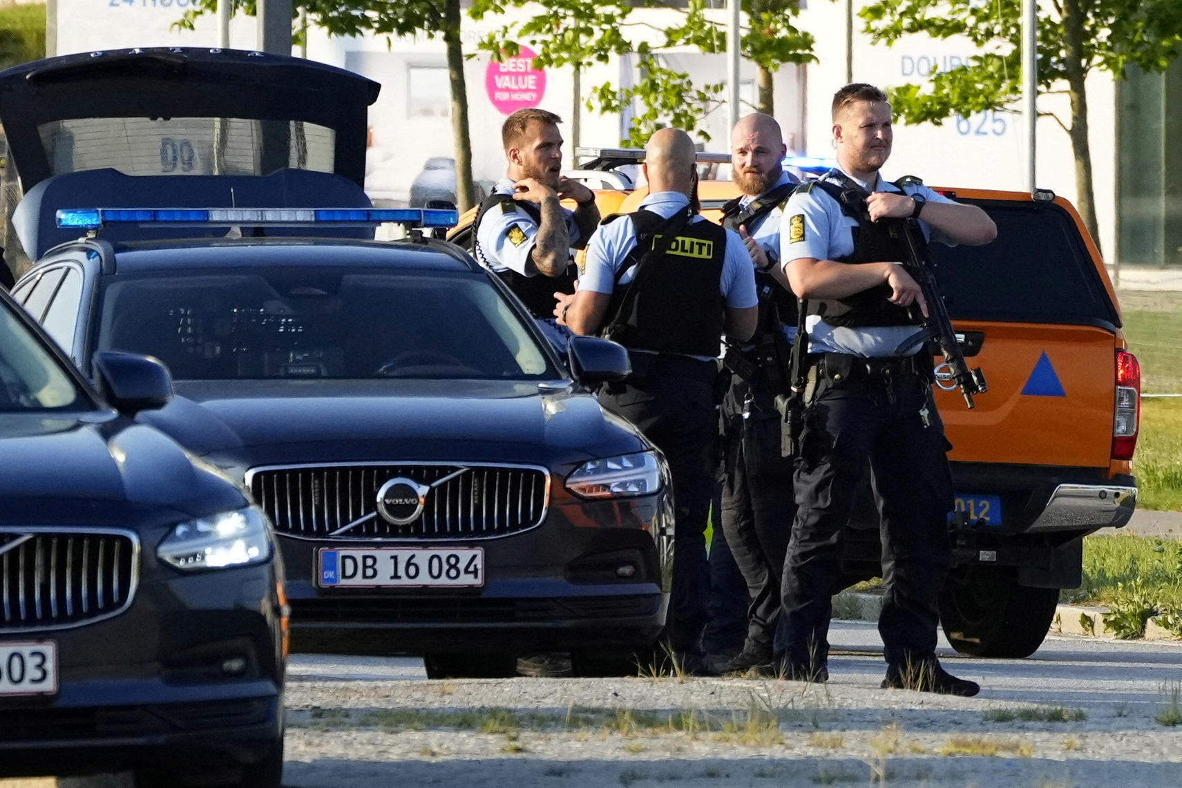 Denmark in shock as gunman kills three at Copenhagen shopping mall ...
