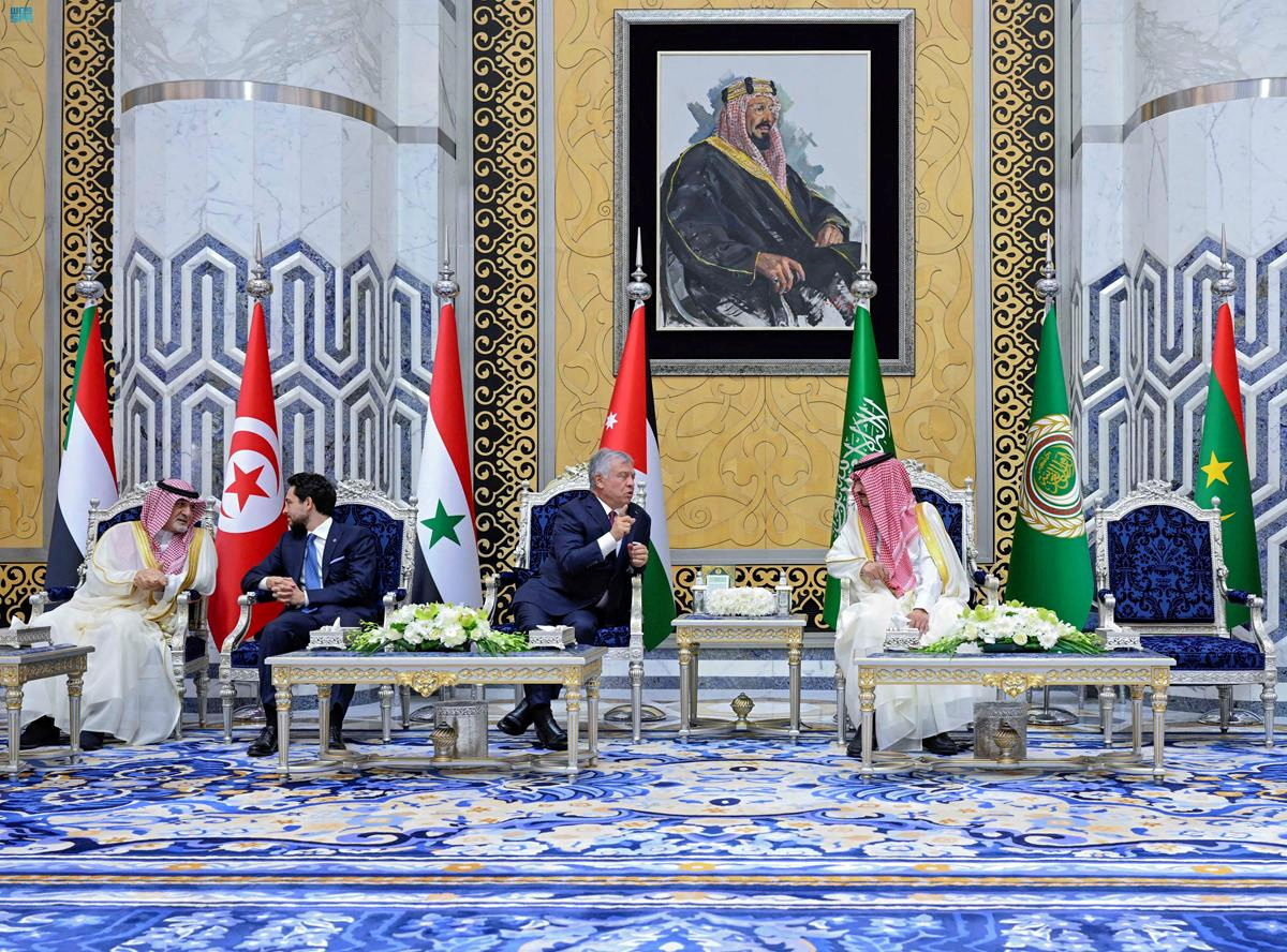 Syria's Assad wins warm welcome at Arab summit after years of isolation ...