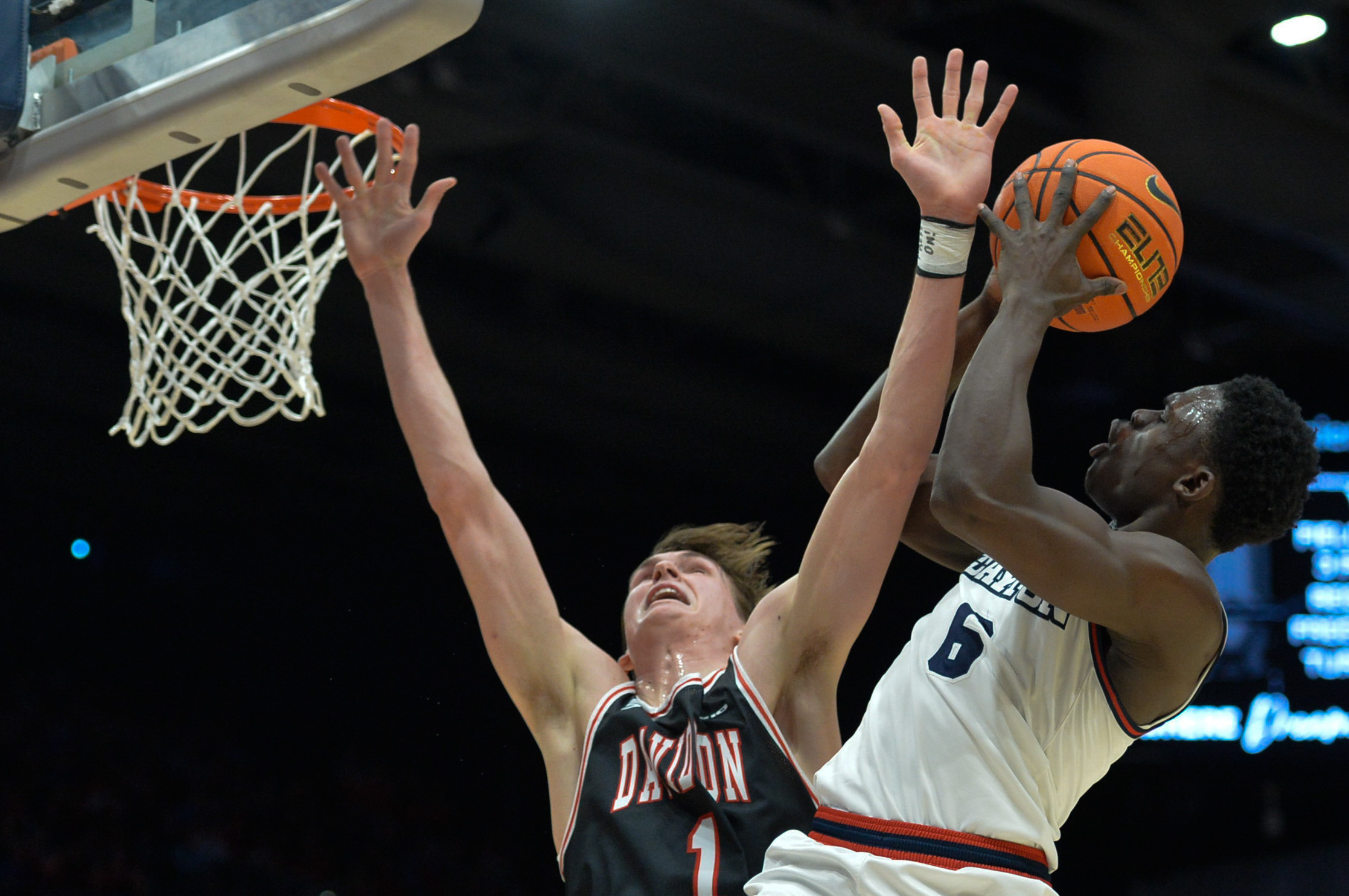 Des Watson guides Loyola Chicago past No. 21 Dayton | Reuters