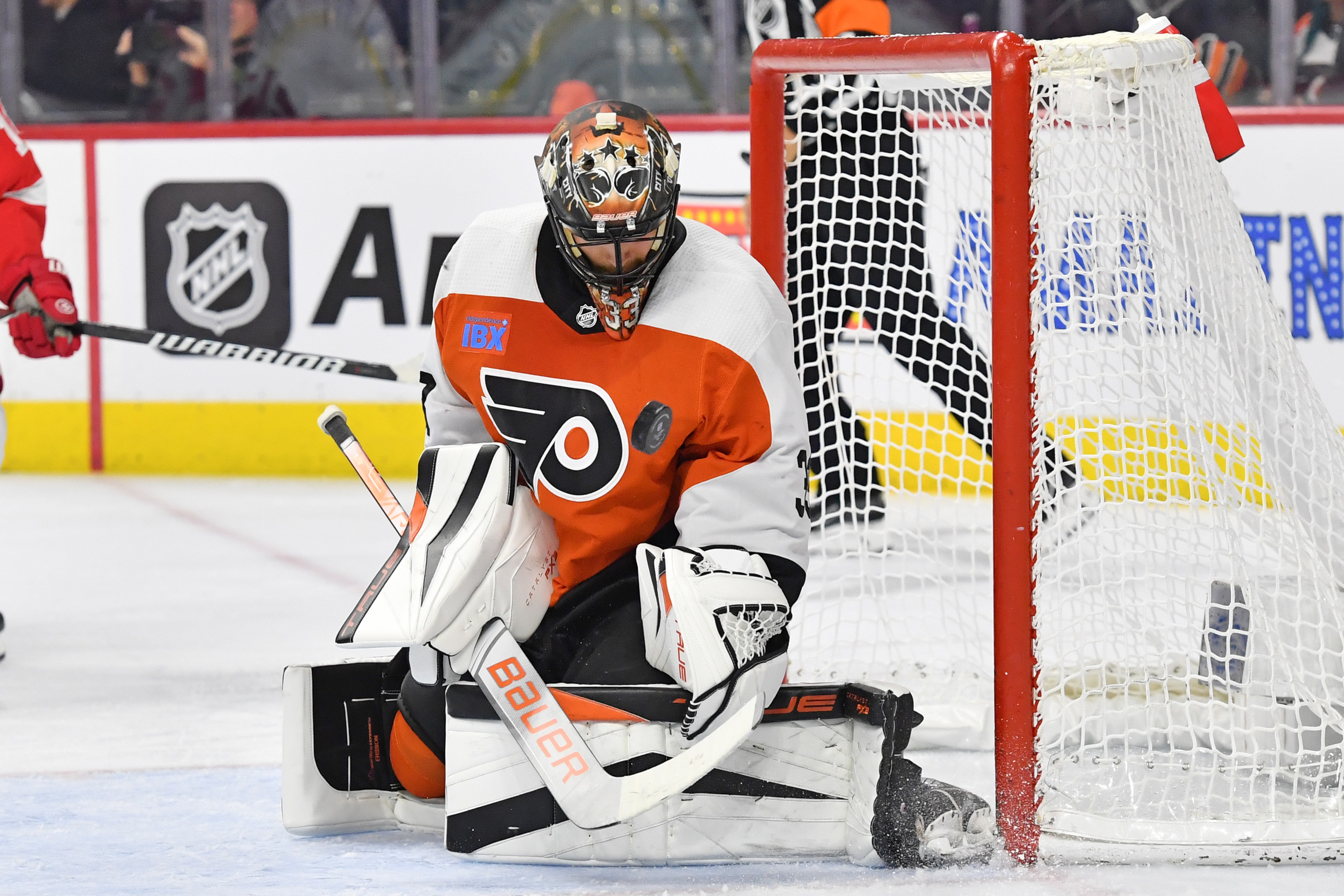 Sam Ersson, Flyers stave off Red Wings, 1-0 | Reuters