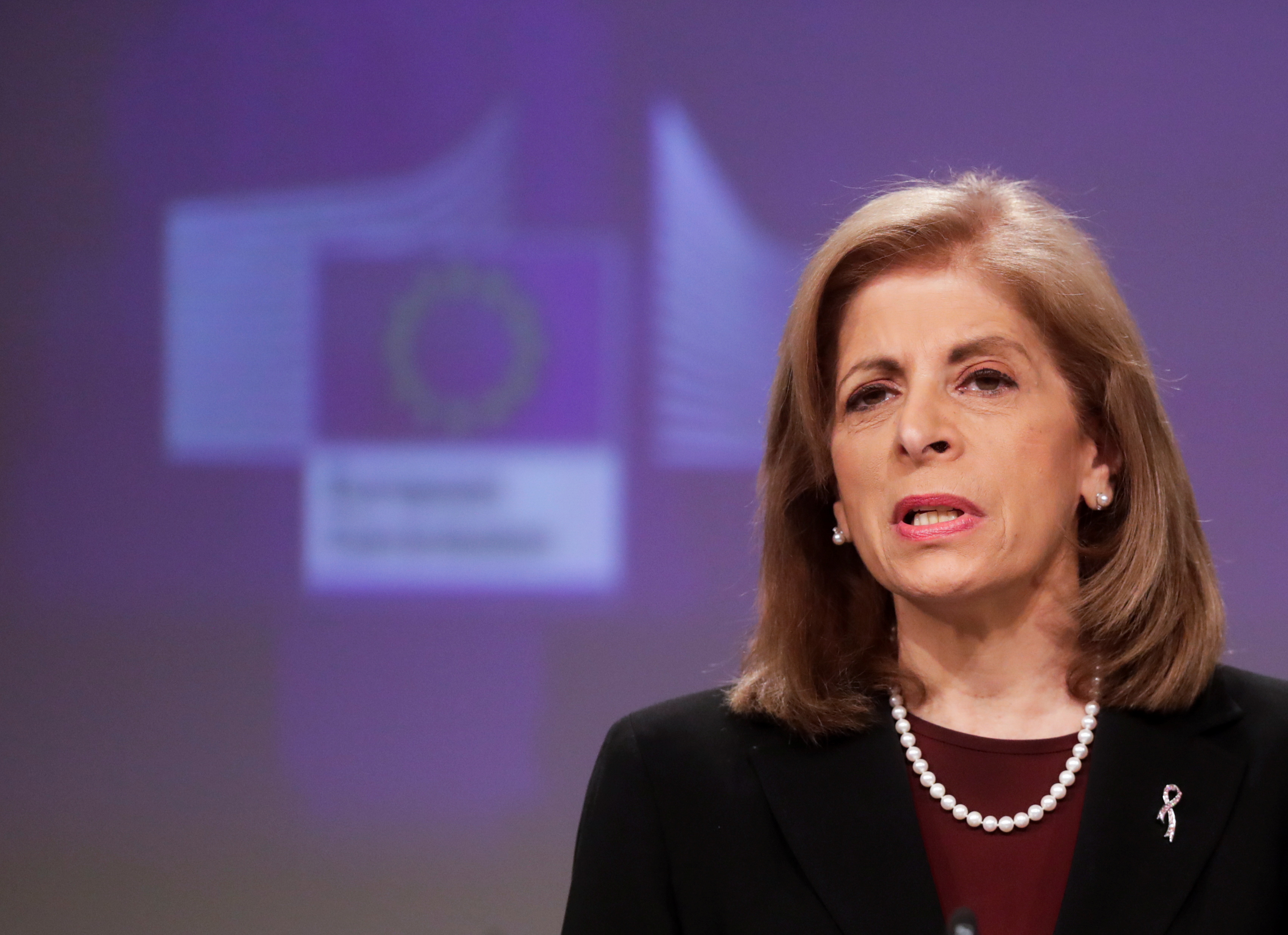 EU pushes for access to AstraZeneca COVID vaccines from UK plants | Reuters