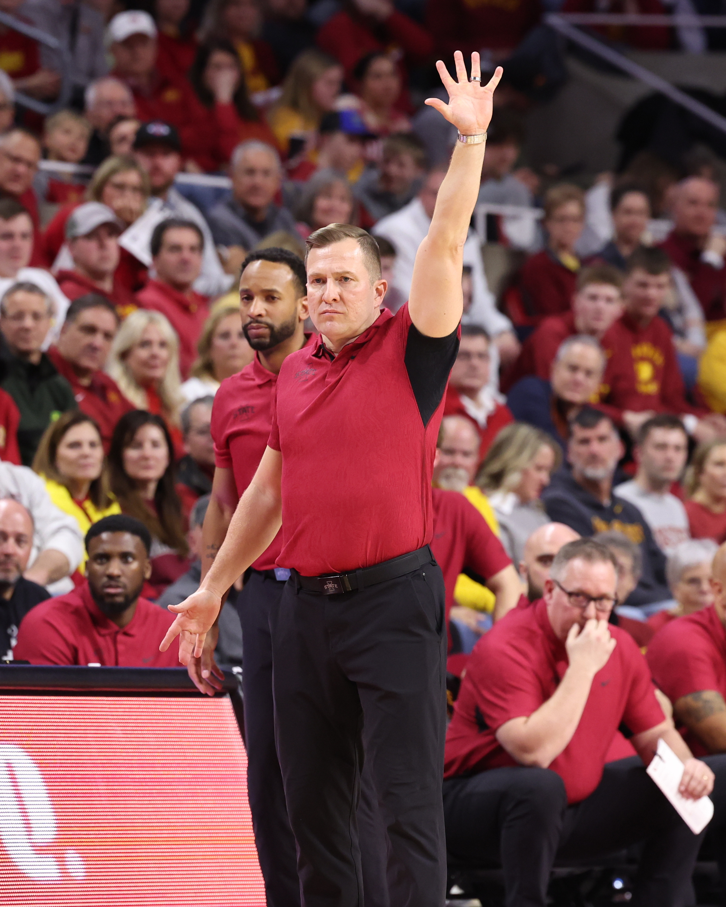 Demarion Watson's career night lifts No. 8 Iowa St. over Oklahoma | Reuters