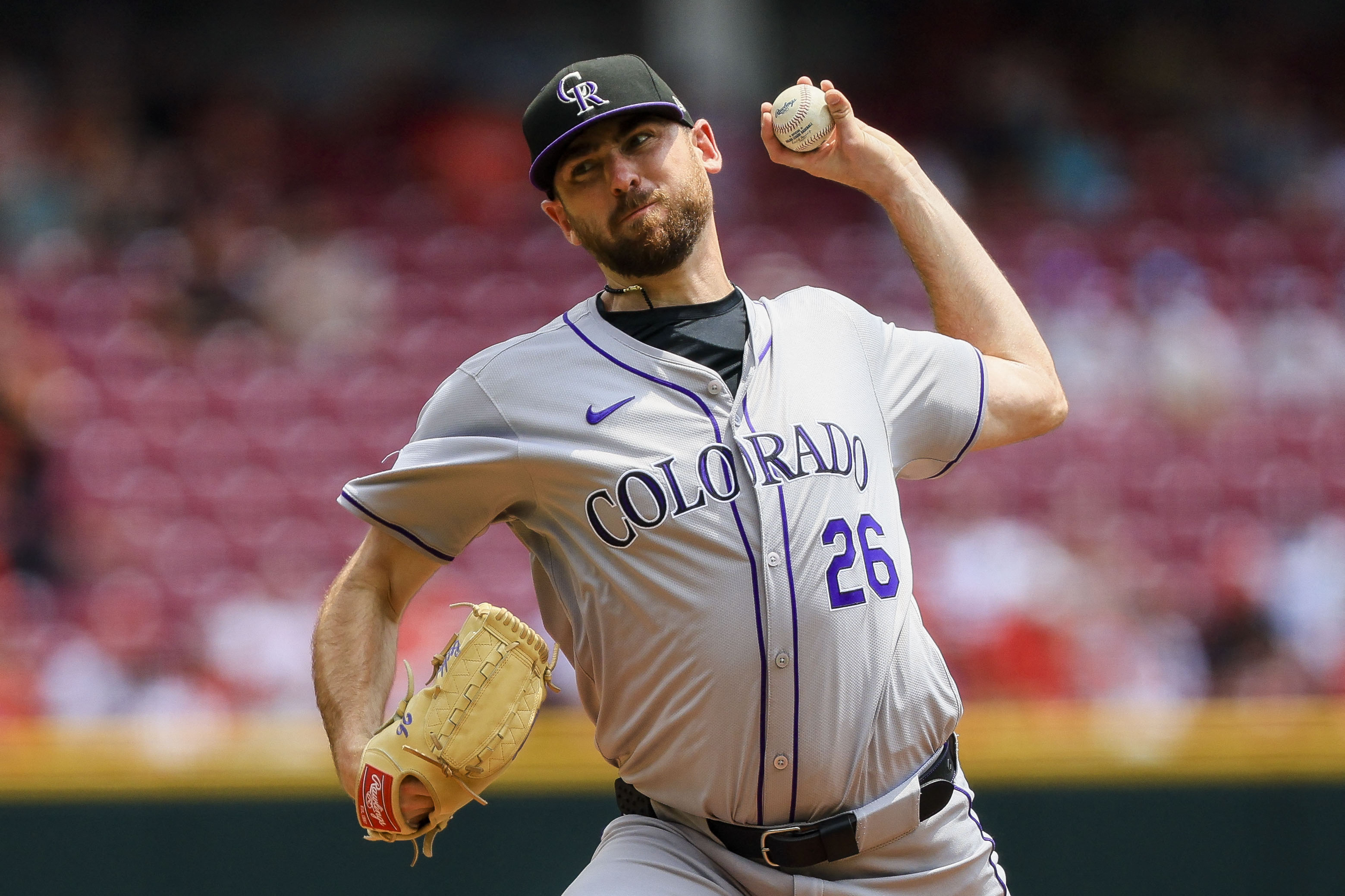 Tyler Stephenson powers Reds past Rockies | Reuters