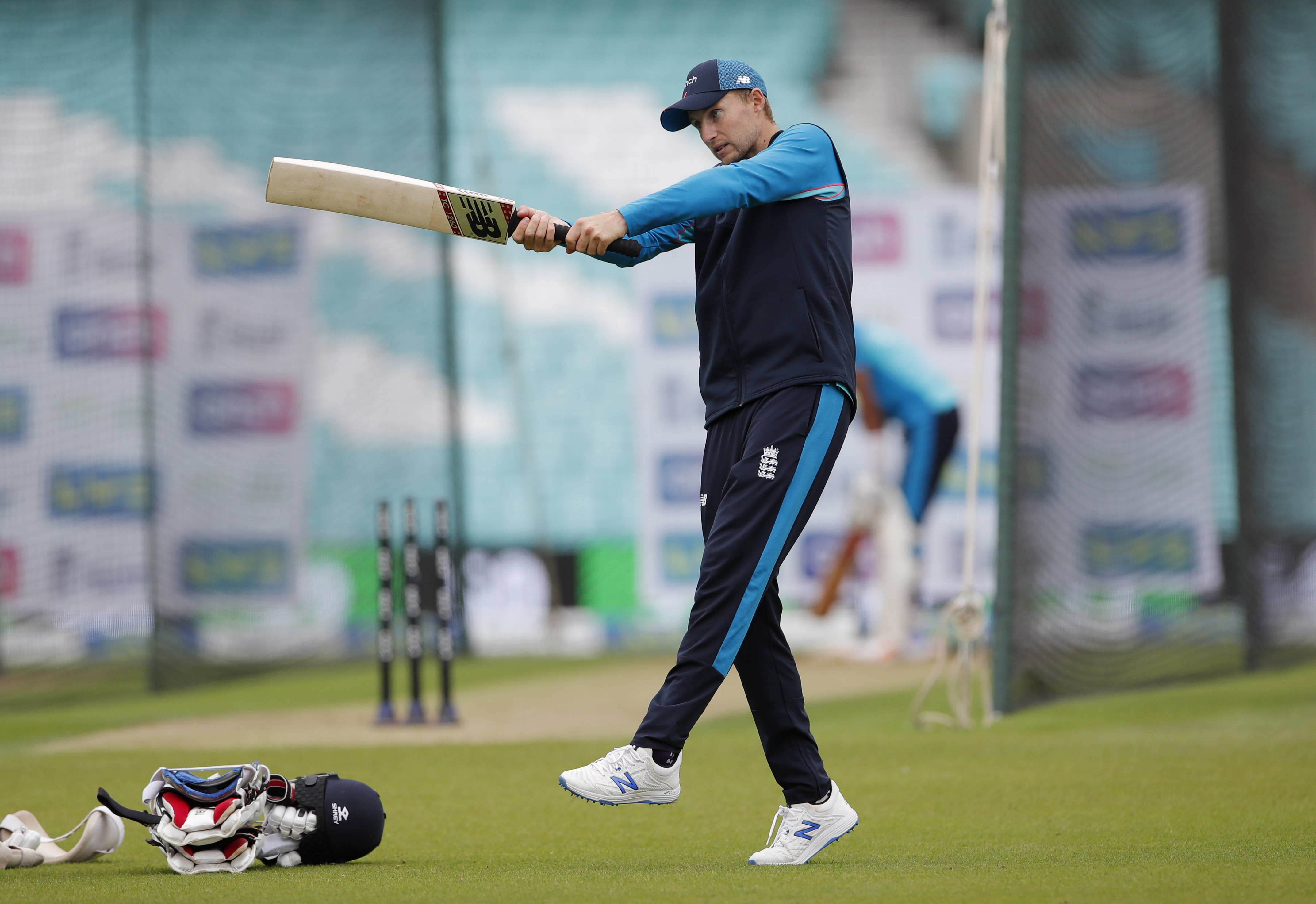 England opt to field against India, Woakes and Pope back | Reuters