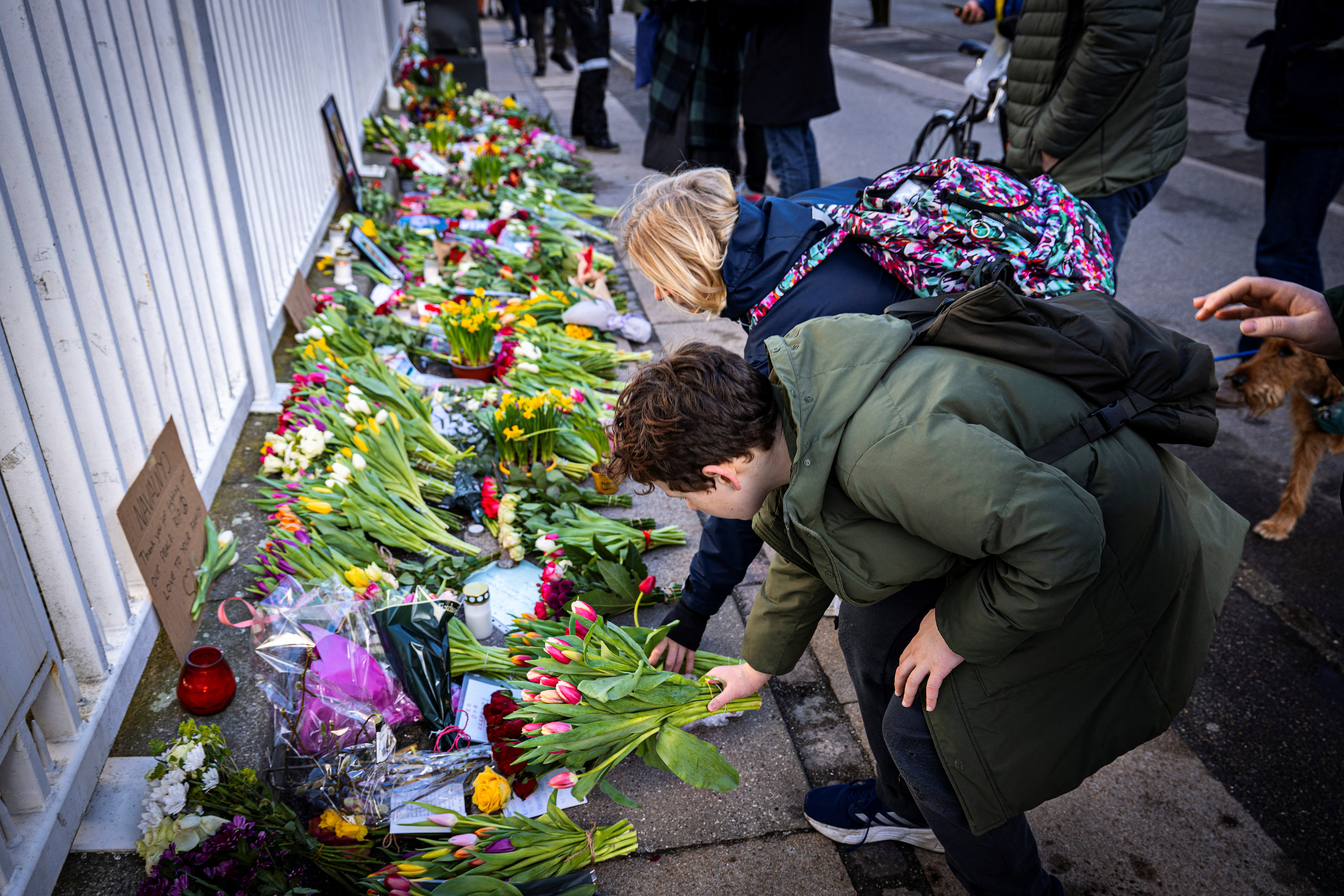 Alexei Navalny death sparks memorials and protests around the globe ...