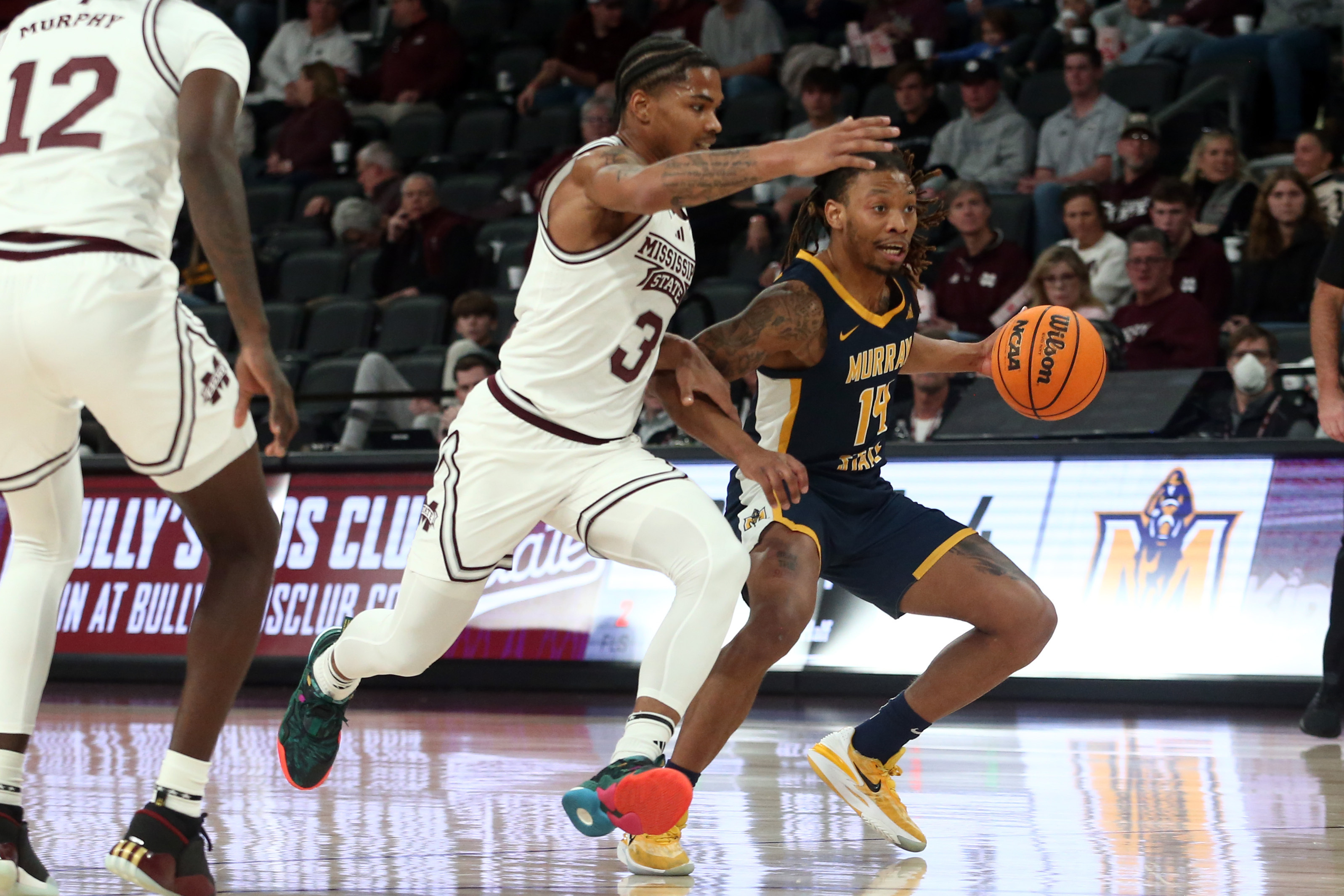 Late dunk rescues Mississippi St. in win over Murray St. | Reuters