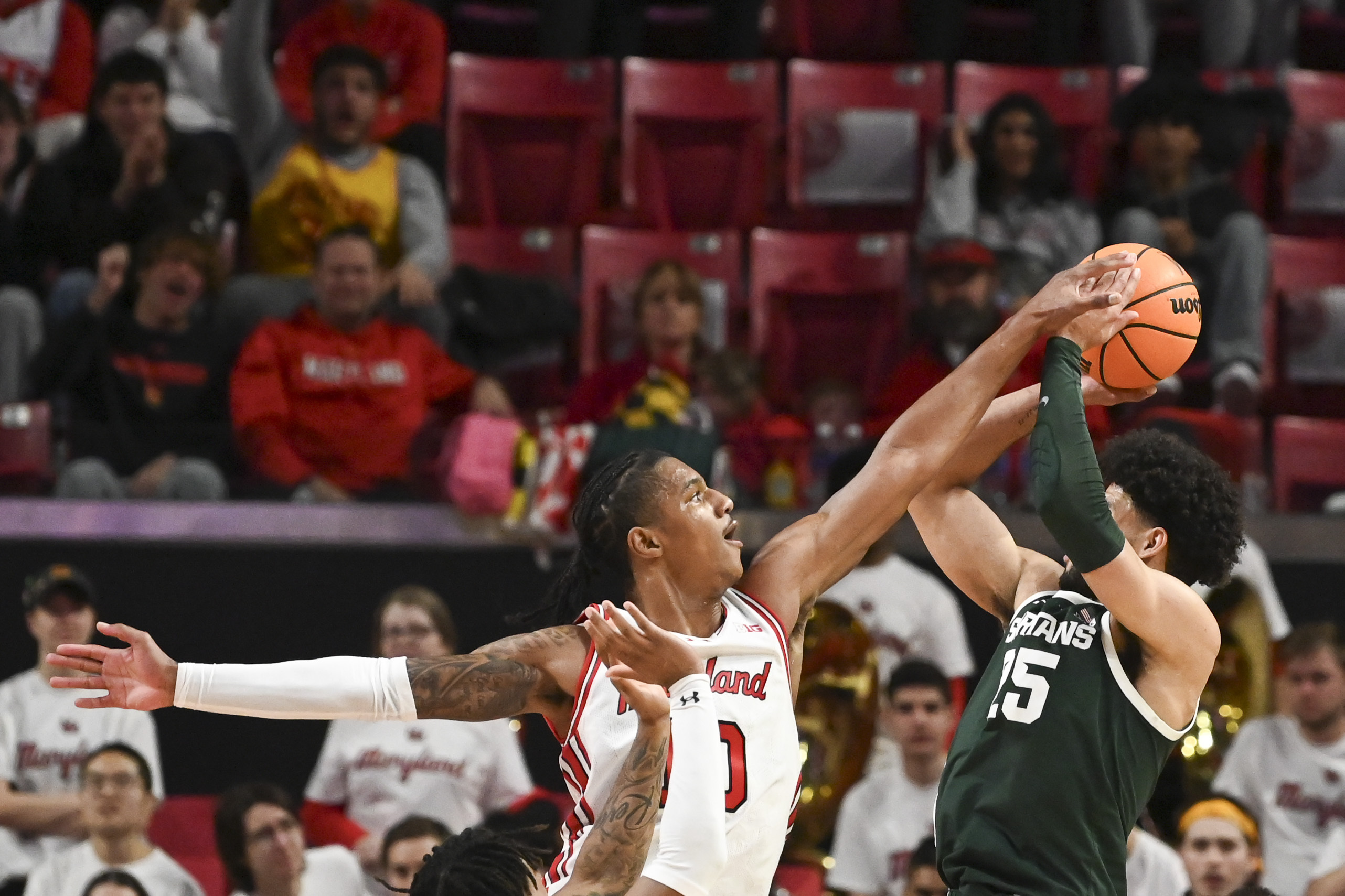 Tyson Walker fuels Michigan State past Maryland | Reuters