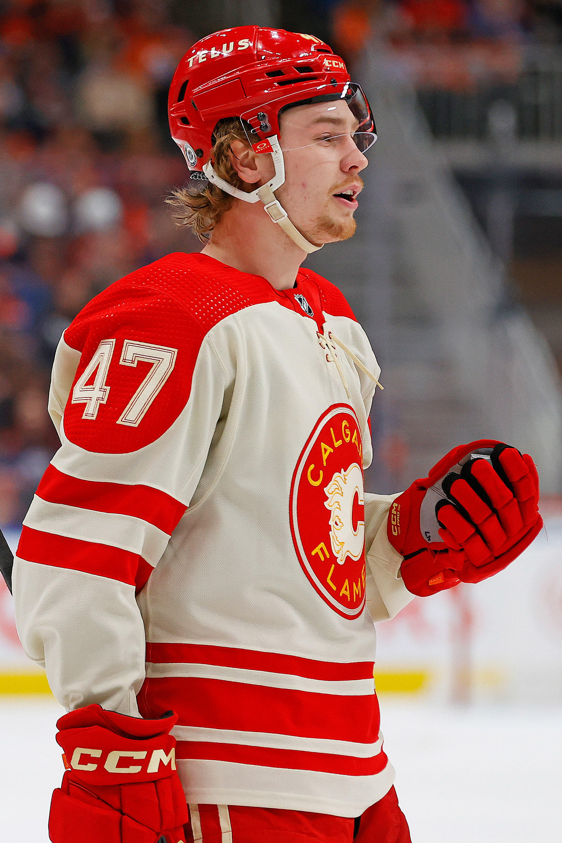 Oilers rally past Kings to end 3-game skid | Reuters