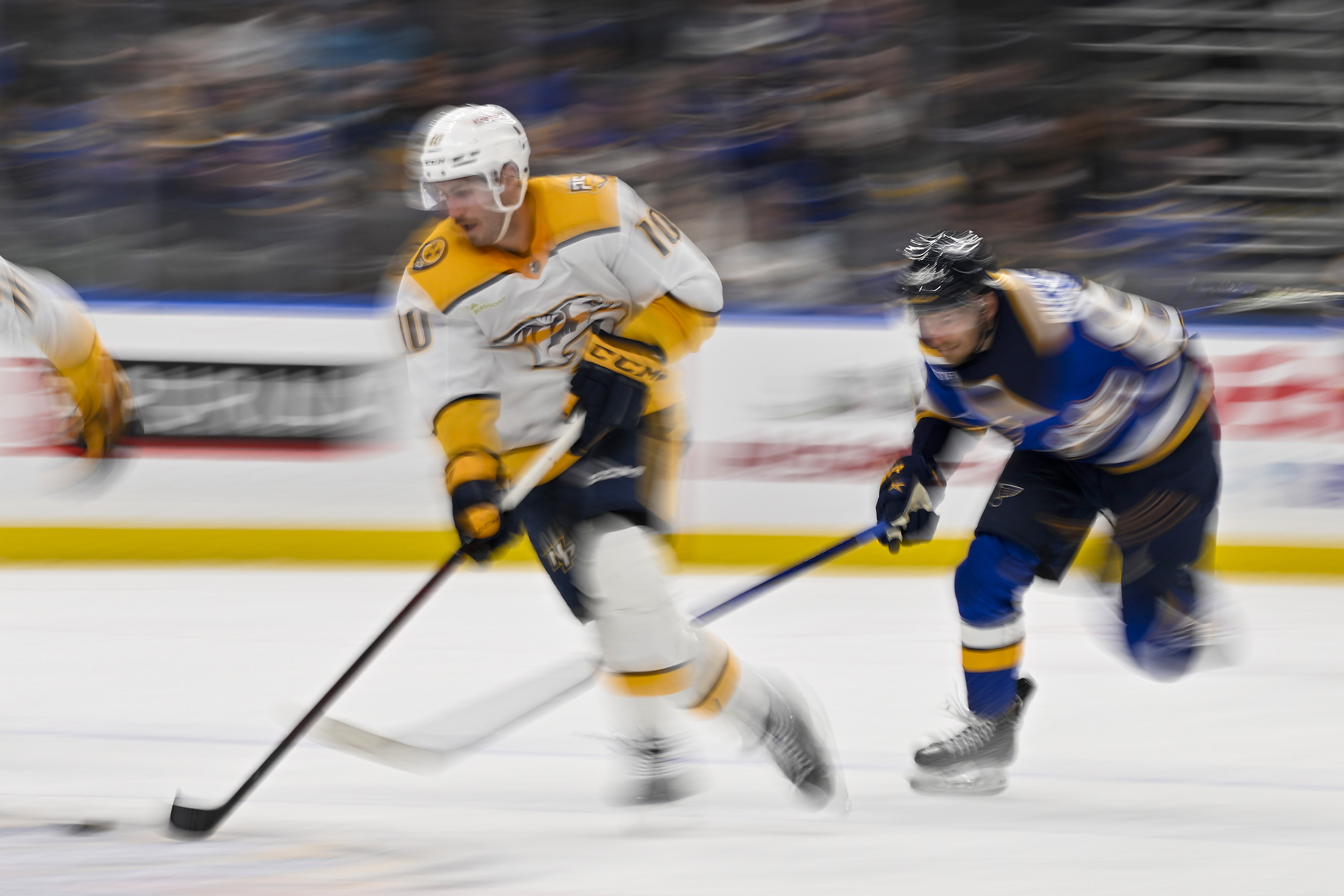 Predators Extend Win Streak With 8 3 Rout Of Blues Reuters