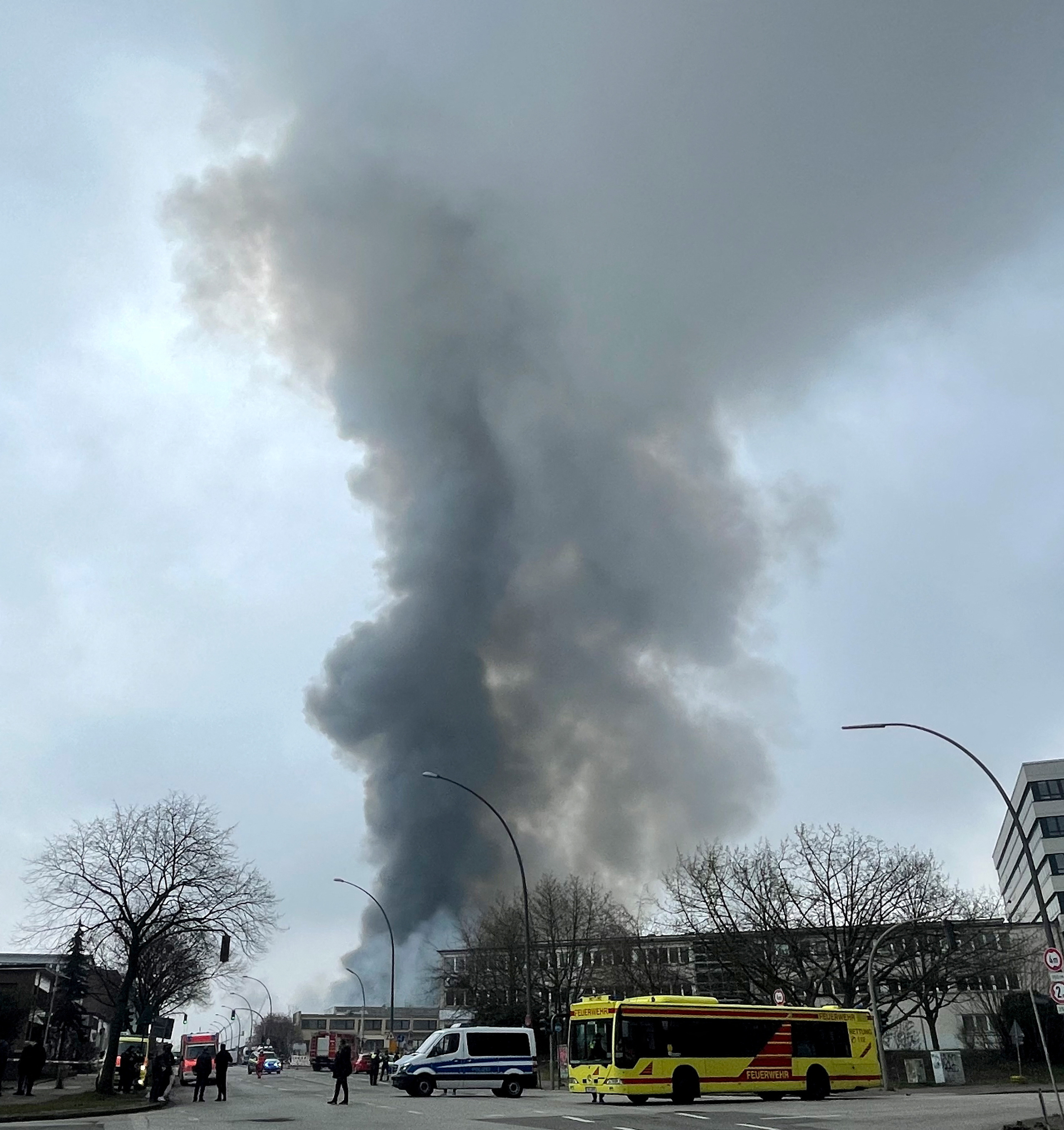 Hamburg police warn of possible toxins due to fire | Reuters