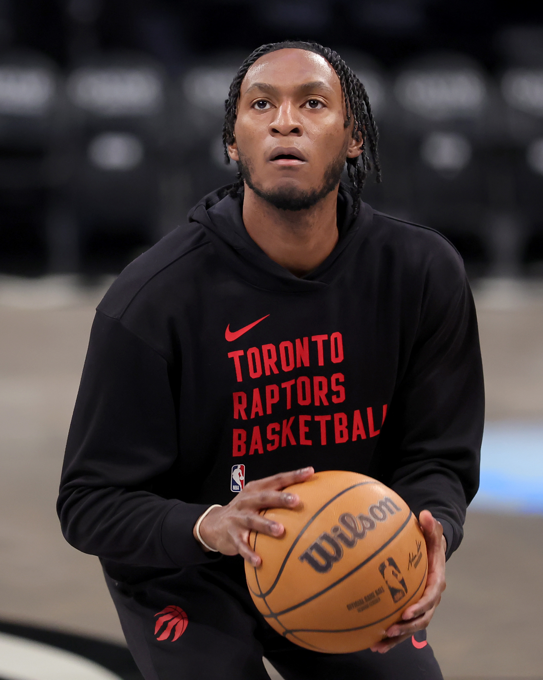 Dennis Schroder comes up big late as Nets slip past Raptors | Reuters