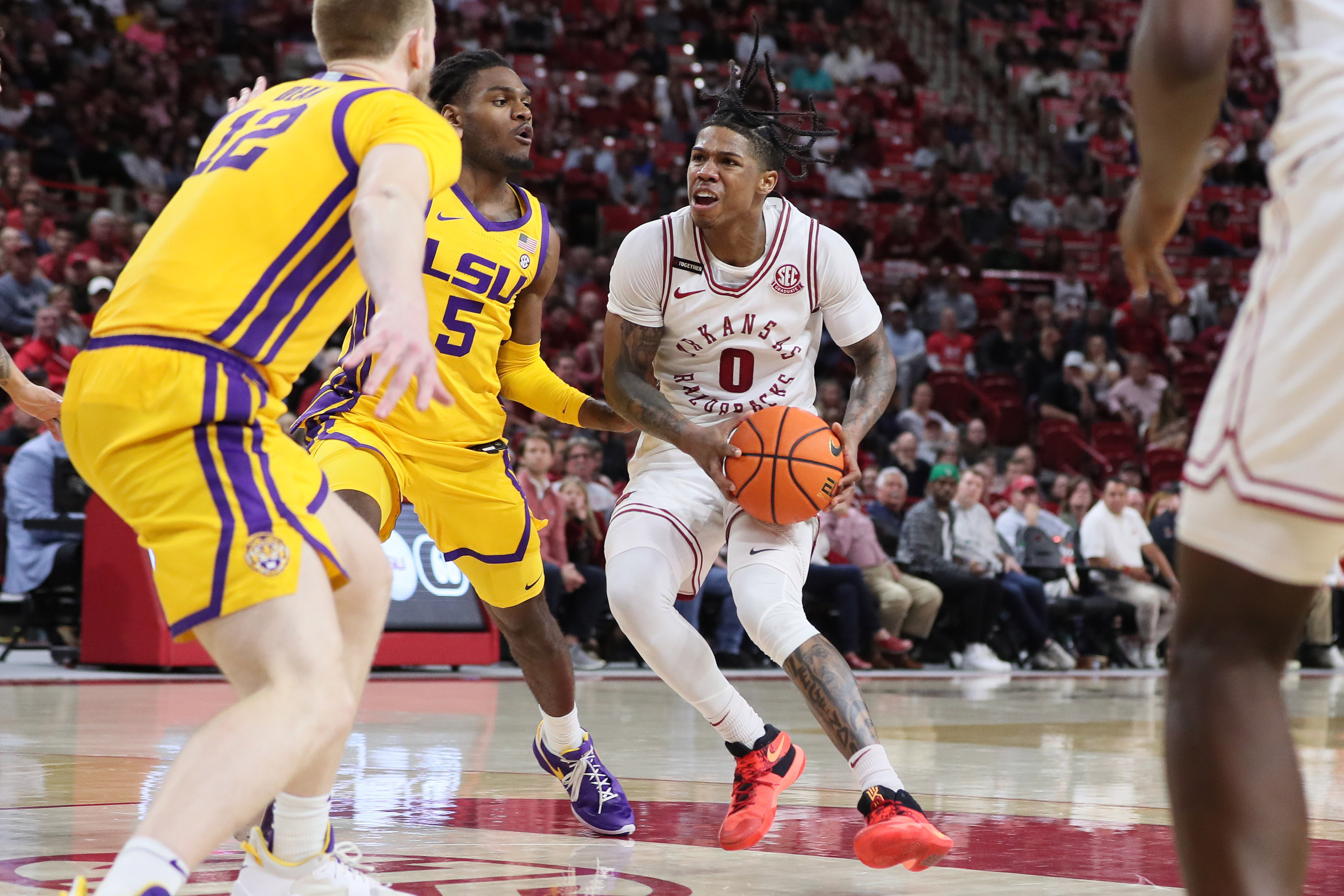Khalif Battle, Arkansas prove to be too much to handle for LSU | Reuters