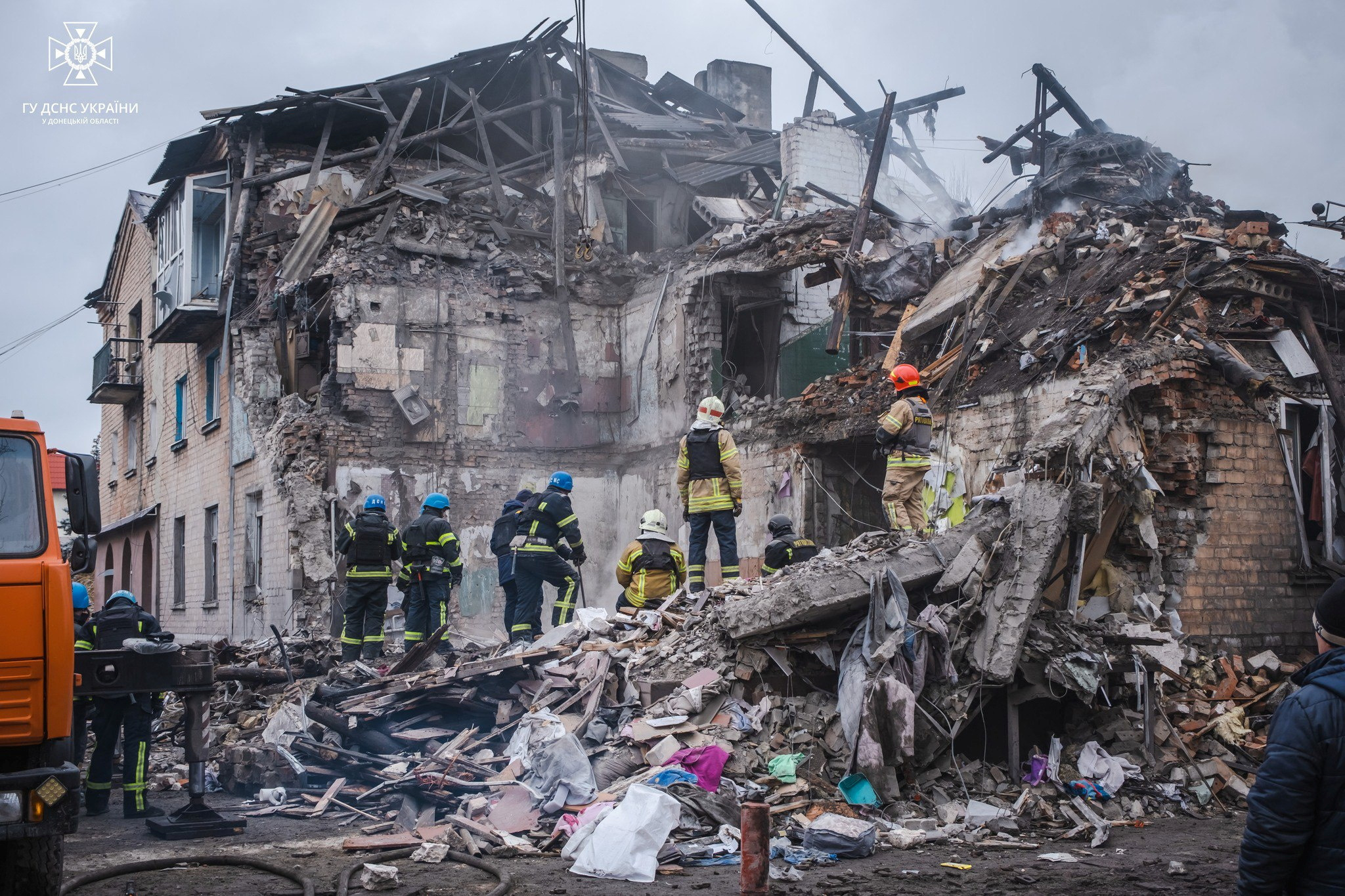 US charges four Russia-affiliated soldiers with war crimes in Ukraine ...