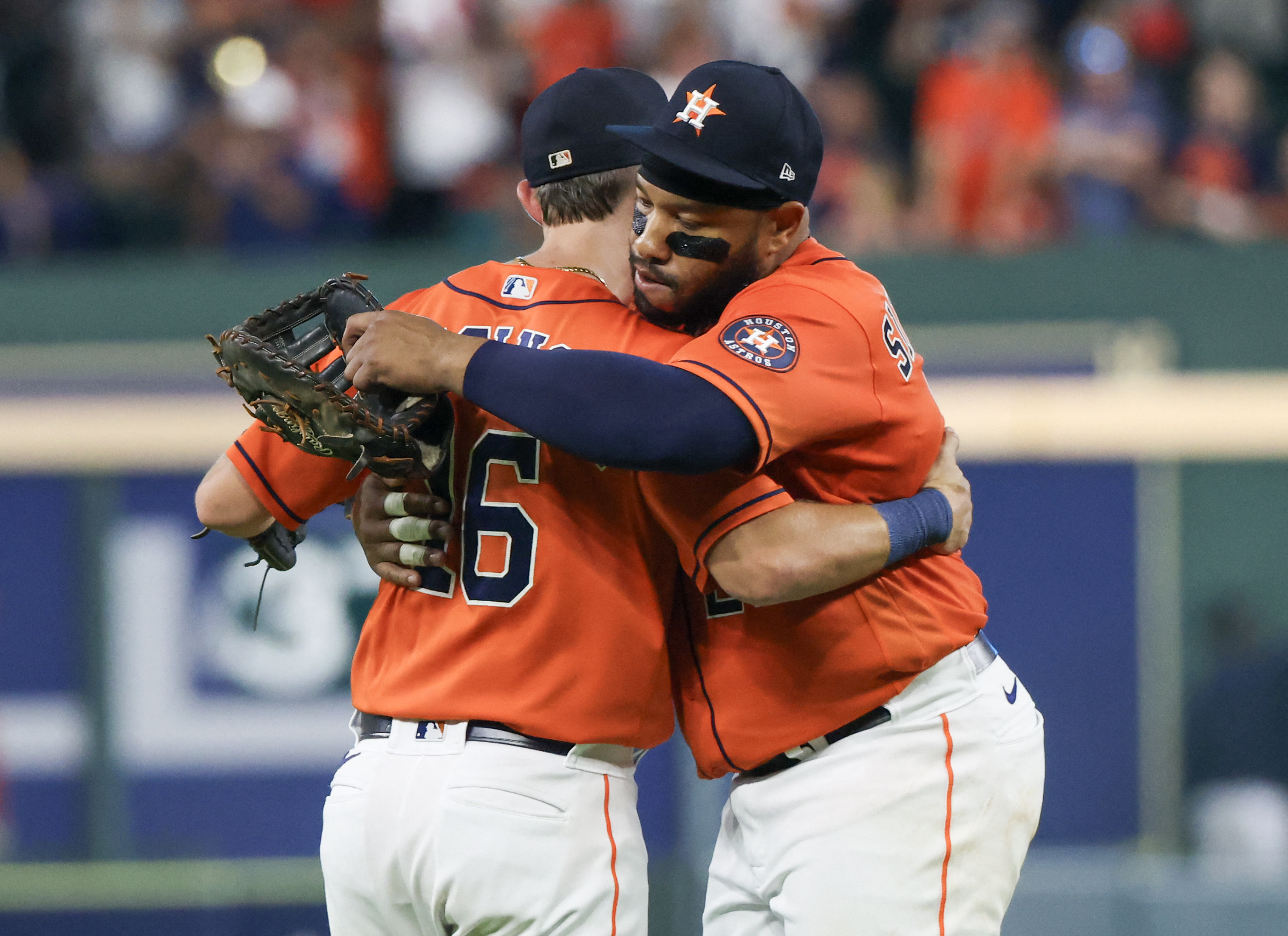 Jon Singleton hits 1st HR in 8 years, then does it again in Astros ...