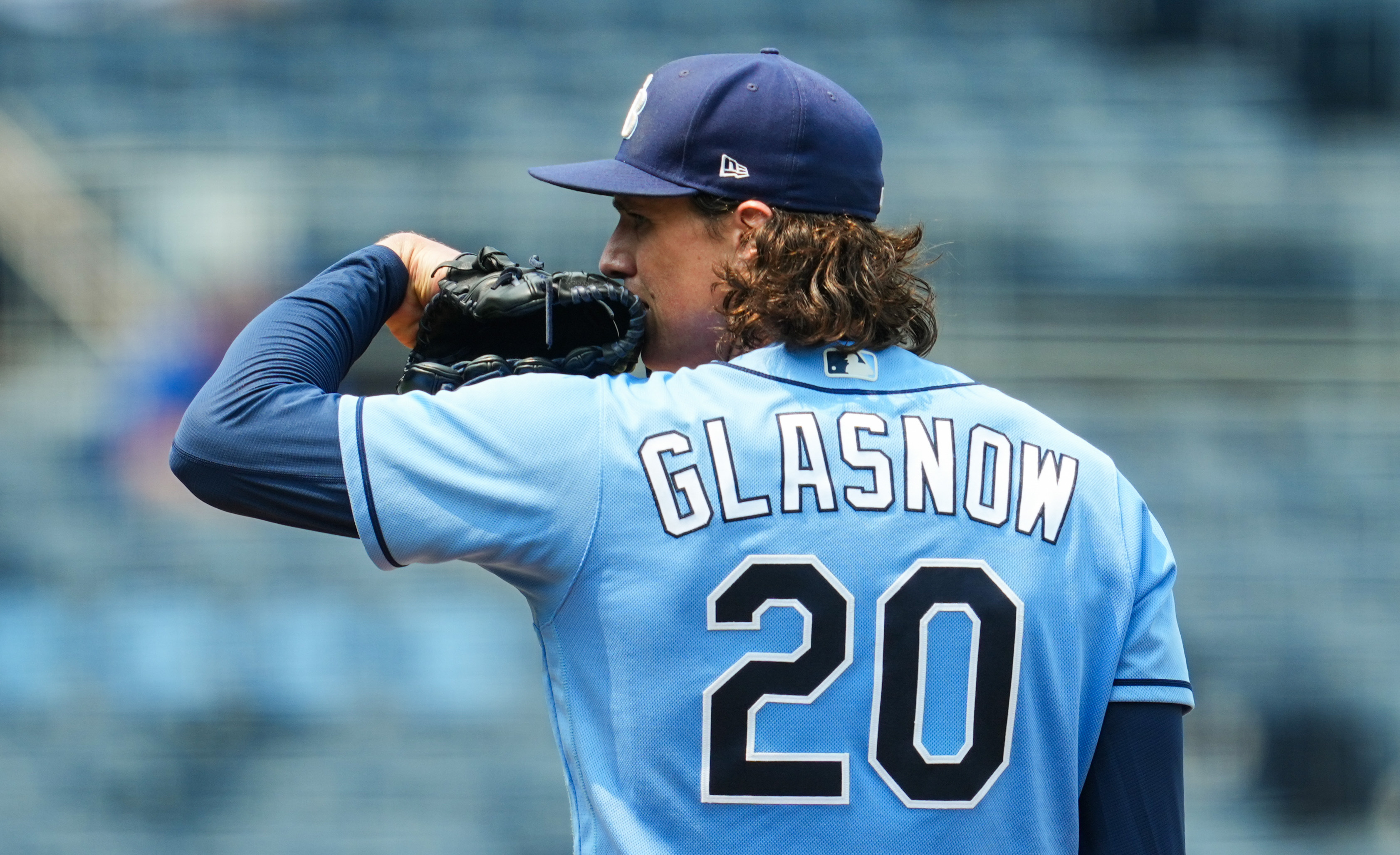 Tyler Glasnow shines as Rays beat slumping Yankees | Reuters