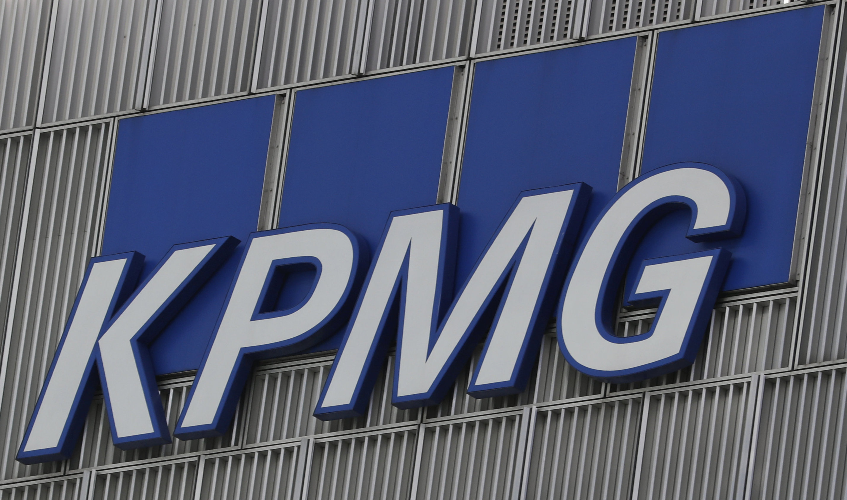 KPMG Hit With Record Fine For textbook Failure In Carillion Audits