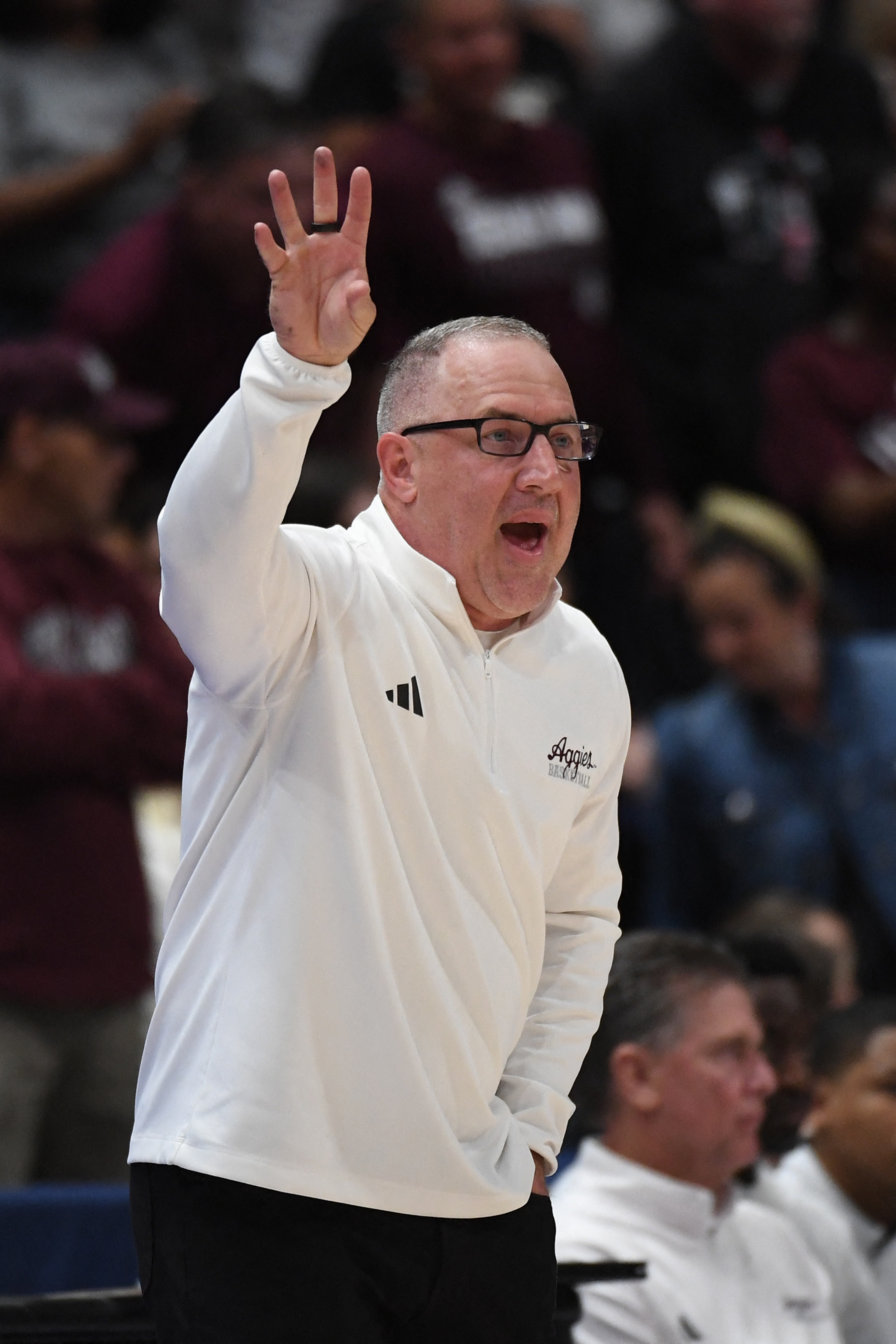 Free-throw edge carries Texas A&M past Ole Miss | Reuters